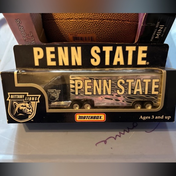 MATCHBOX | Toys | 997 Matchbox Penn State Tractor Trailer Die Cast 18 ...